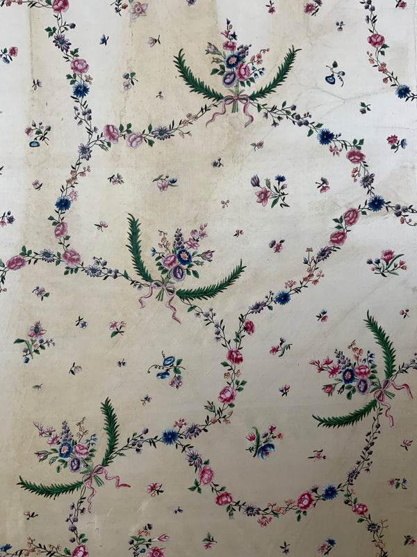 Canton antique Chinese painted silk mounted (96 x 74cm) - Clive Rogers