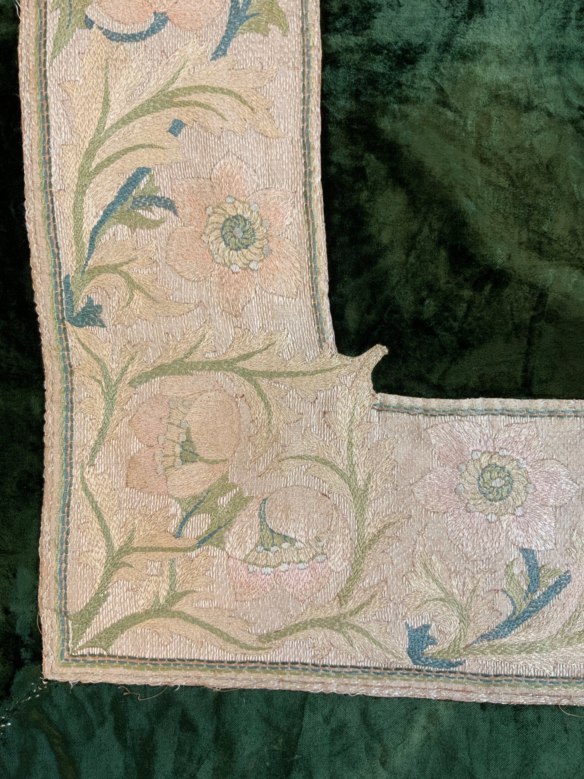 William Morris & Co. embroidery table cover (113 x 113cm) - Clive Rogers
