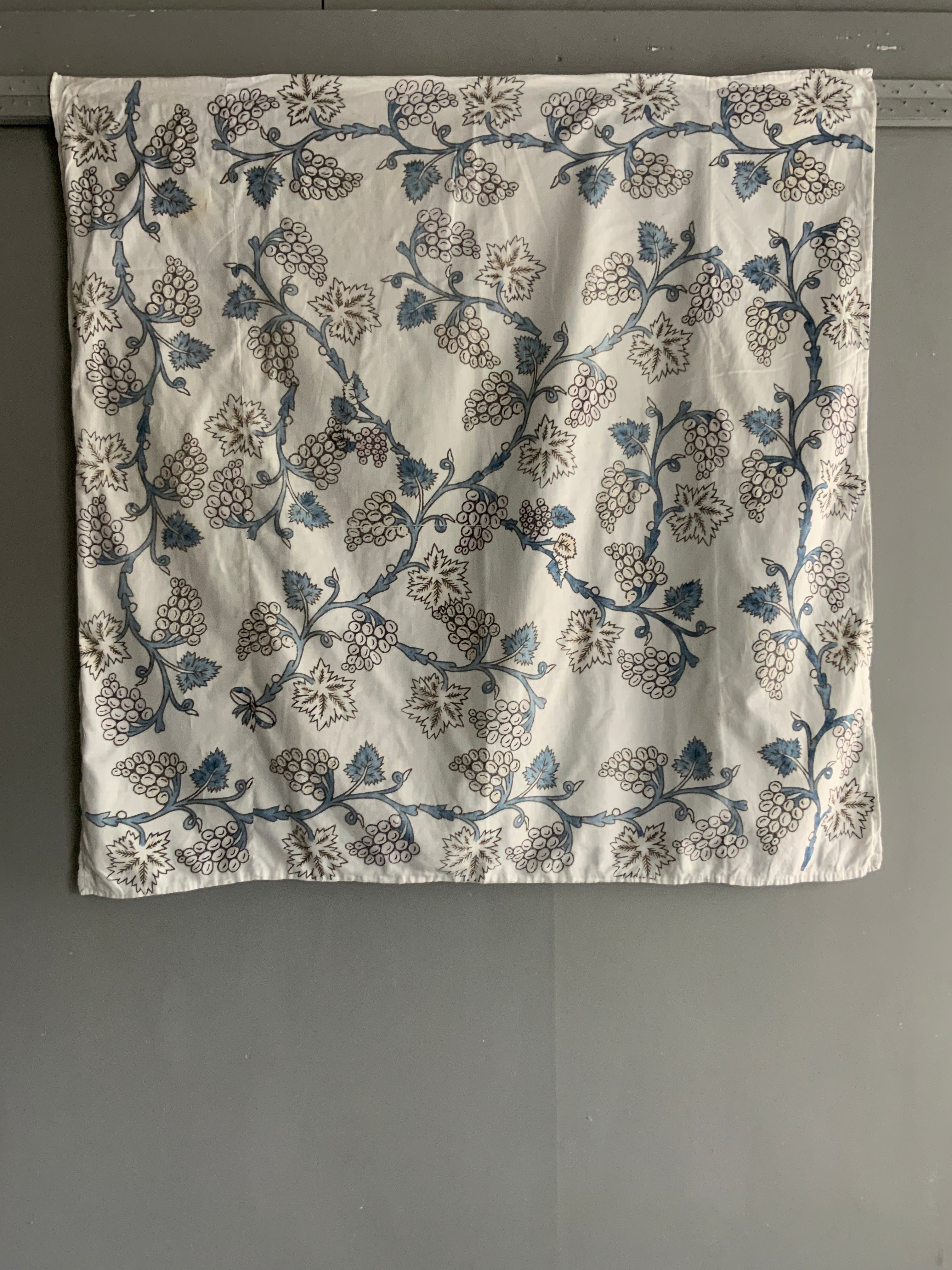 Turkish vintage print (112 x 112cm) - Clive Rogers